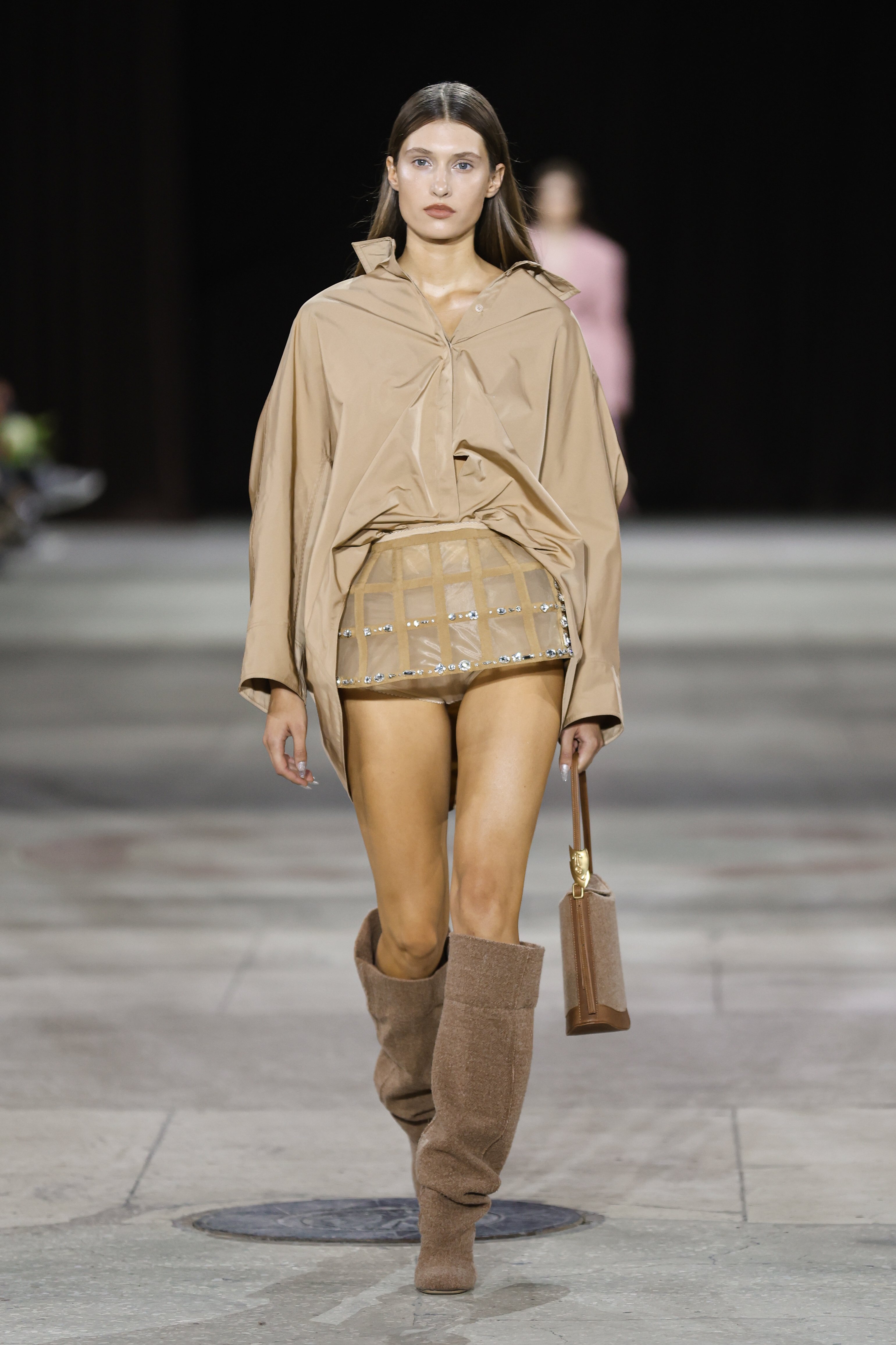 Ukrainian Fashion Week 2026 - какие модные тренды показали дизайнеры на подиуме - фото - Hochu.ua