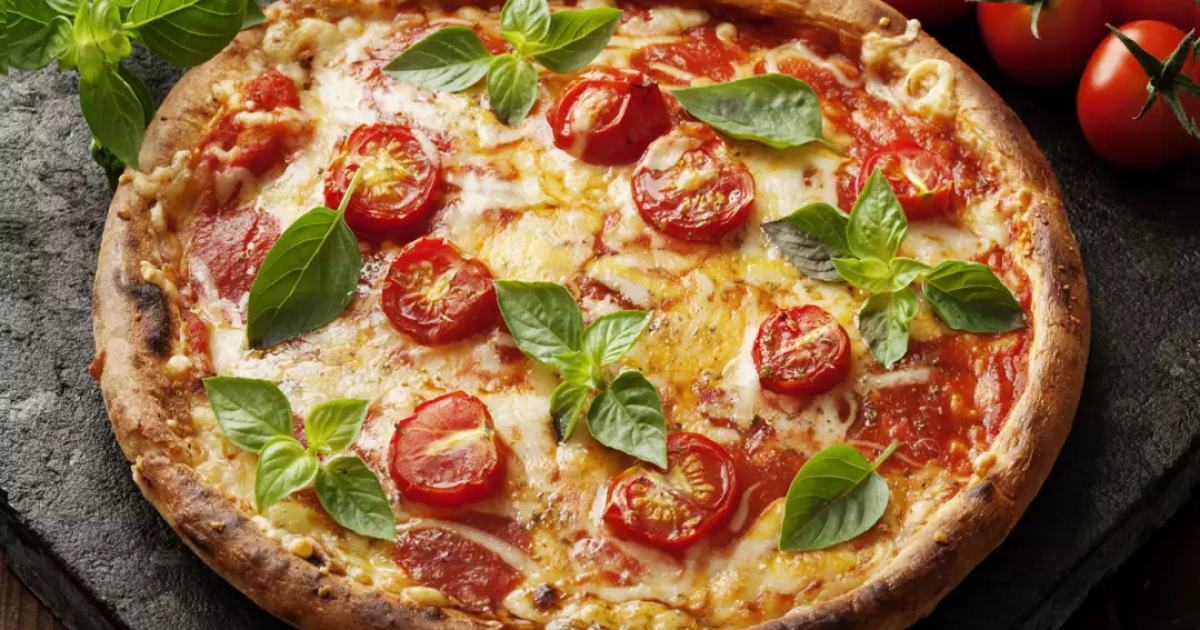 Як готувати домашню піцу - простий рецепт - Hochu.ua