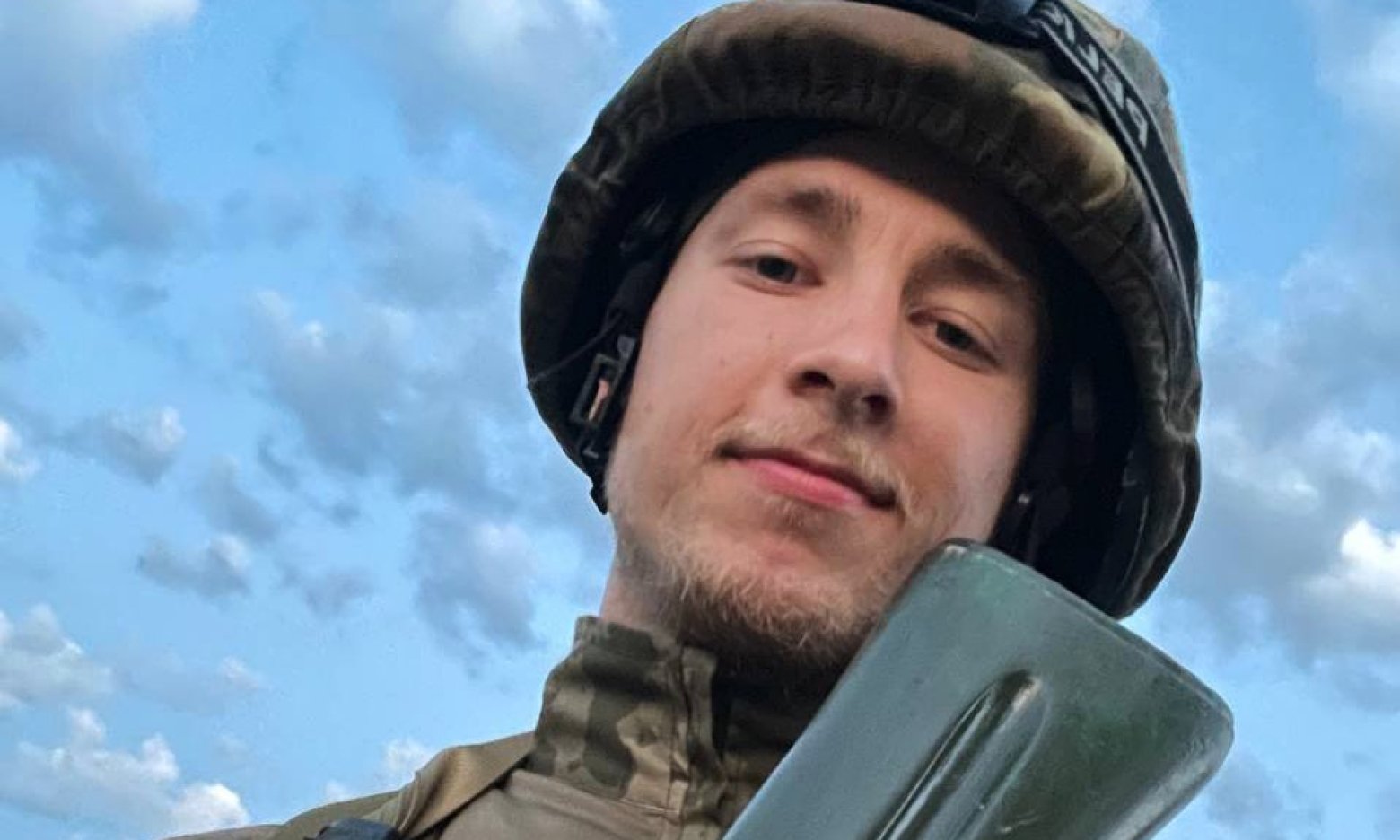 Олександр Терен змінив зачіску - Холостяка важко впізнати після зміни ...