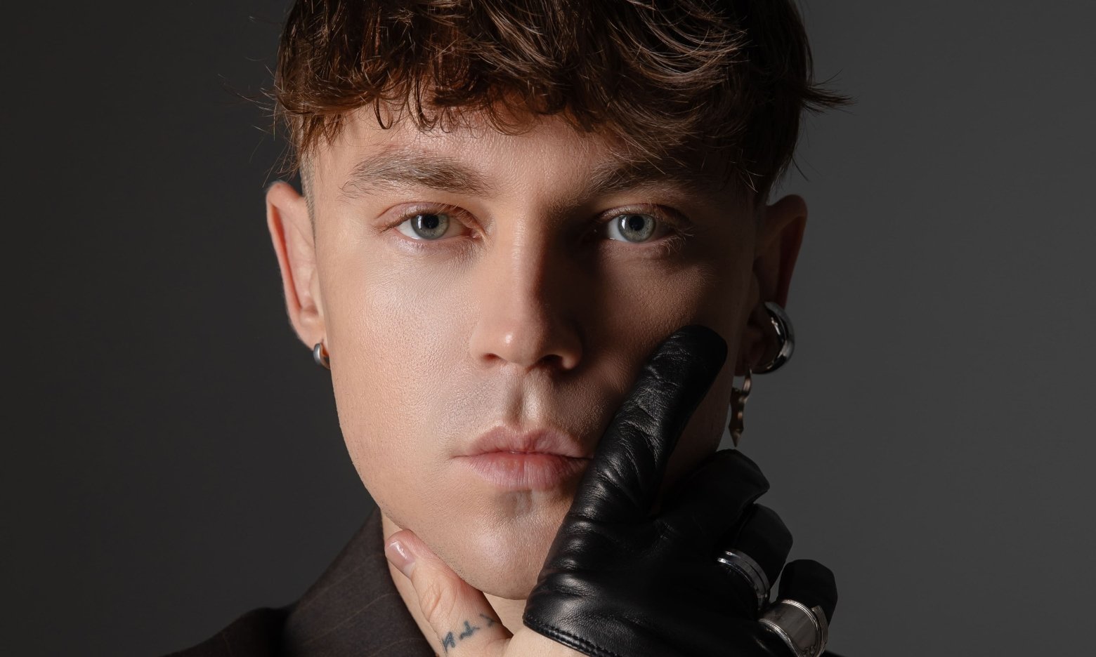 Артем Пивоваров засвітив свою кохану на концерті в Києві - хто вона та ...