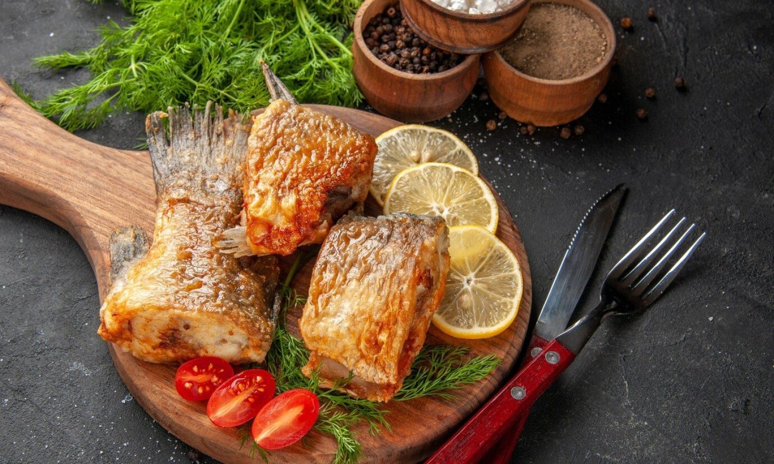 Как жарить рыбу - что сделать, чтобы она не прилипла к сковороде - Hochu.ua